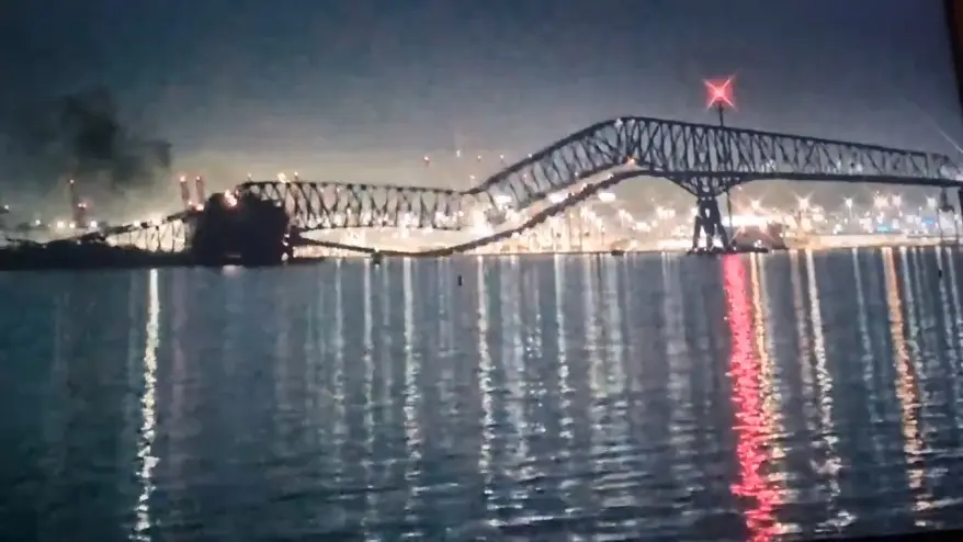 Francis Scott Key bridge hit by ship (Baltimore Bridge Collapses ...